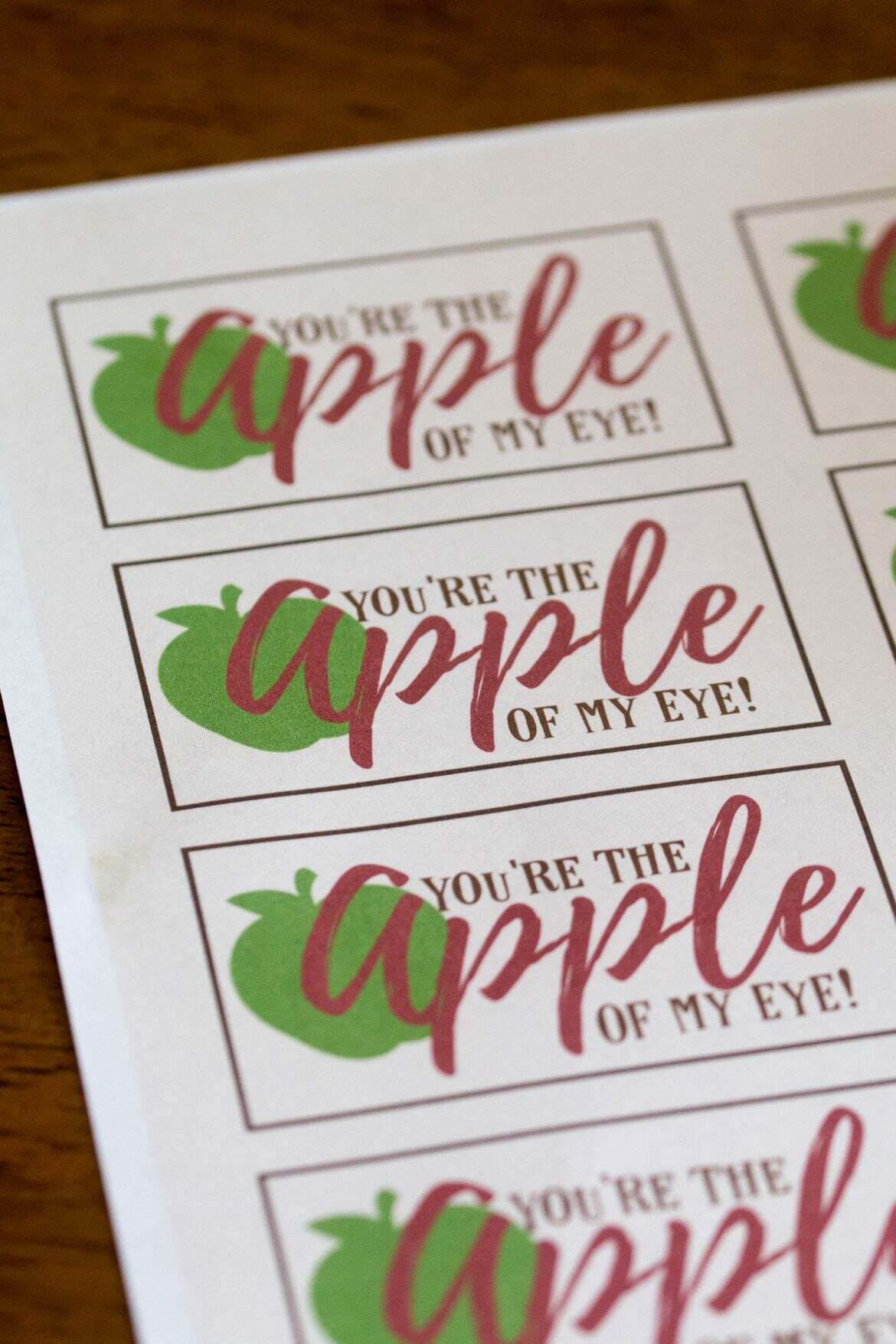 Homemade Caramel Apples (with printable gift tags) | Call Me Betty